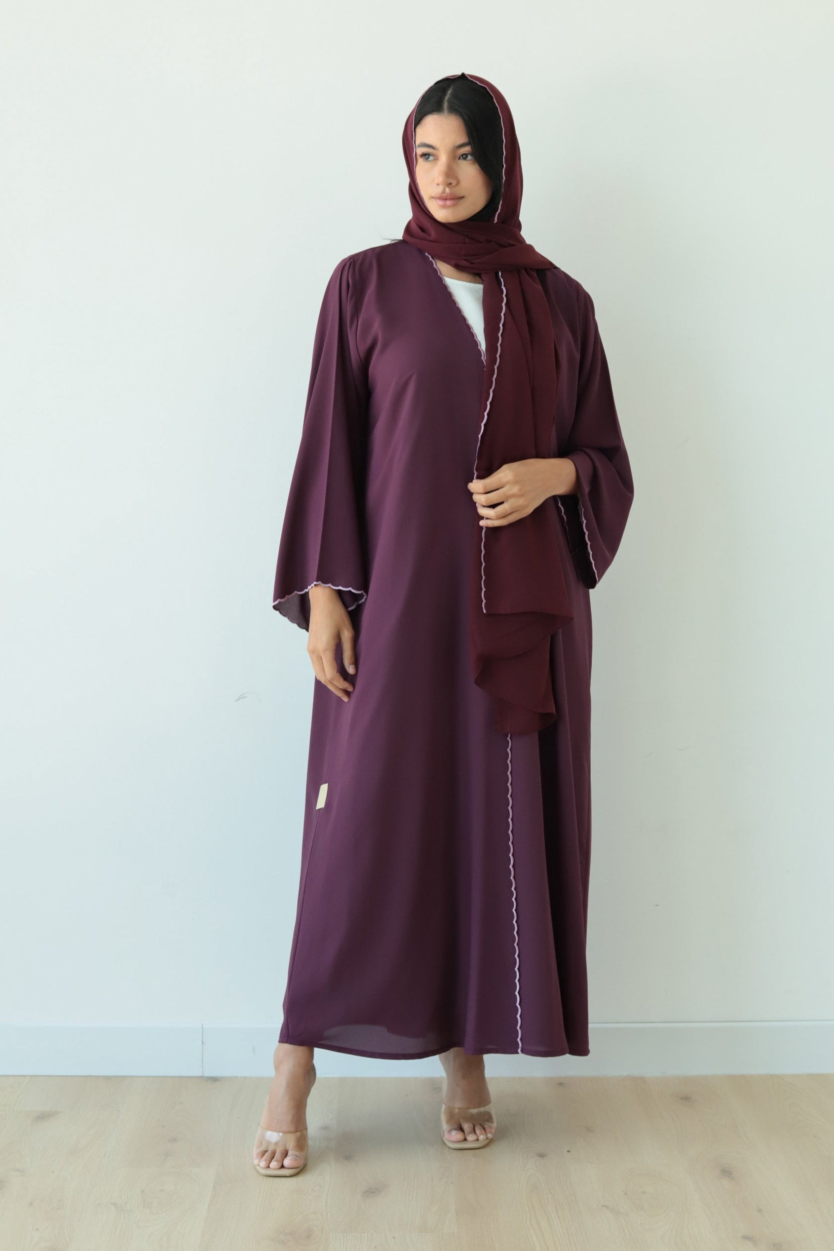 Basic Scallop (Purple Abaya)